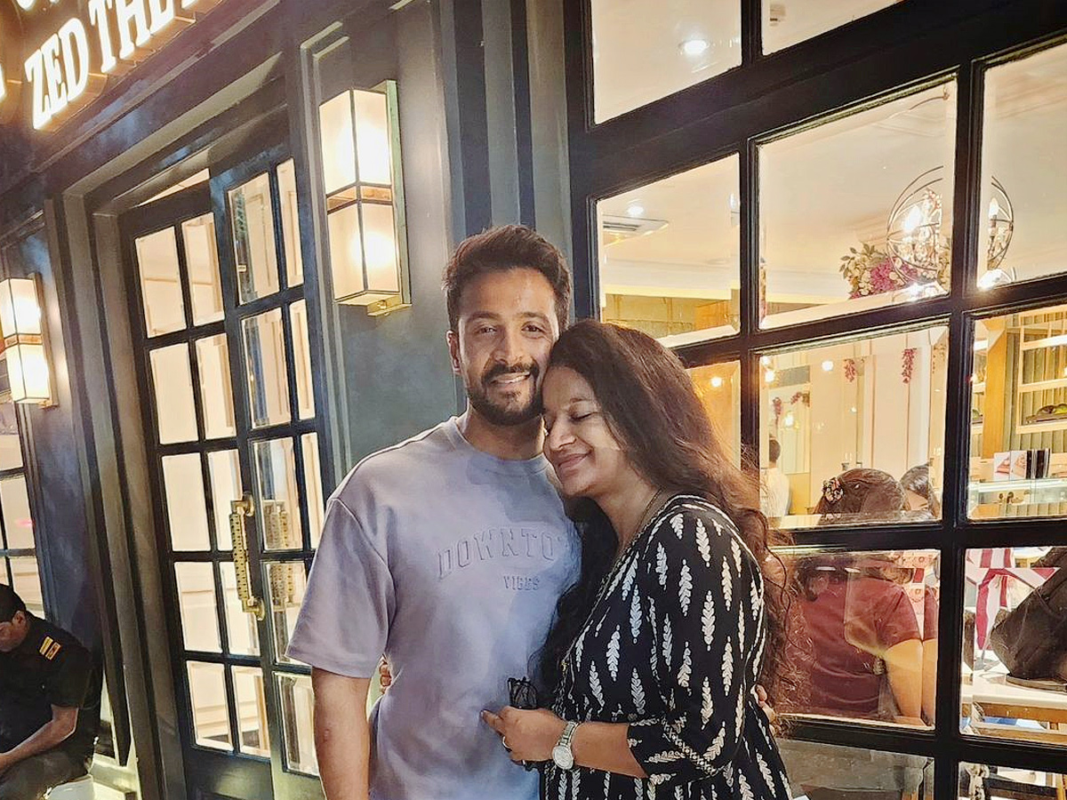 పండంటి బాబుకు జన్మనిచ్చిన బుల్లితెర జంట (ఫోటోలు) | Kannada actors Darshak Gowda and Shilpa Ravi ...